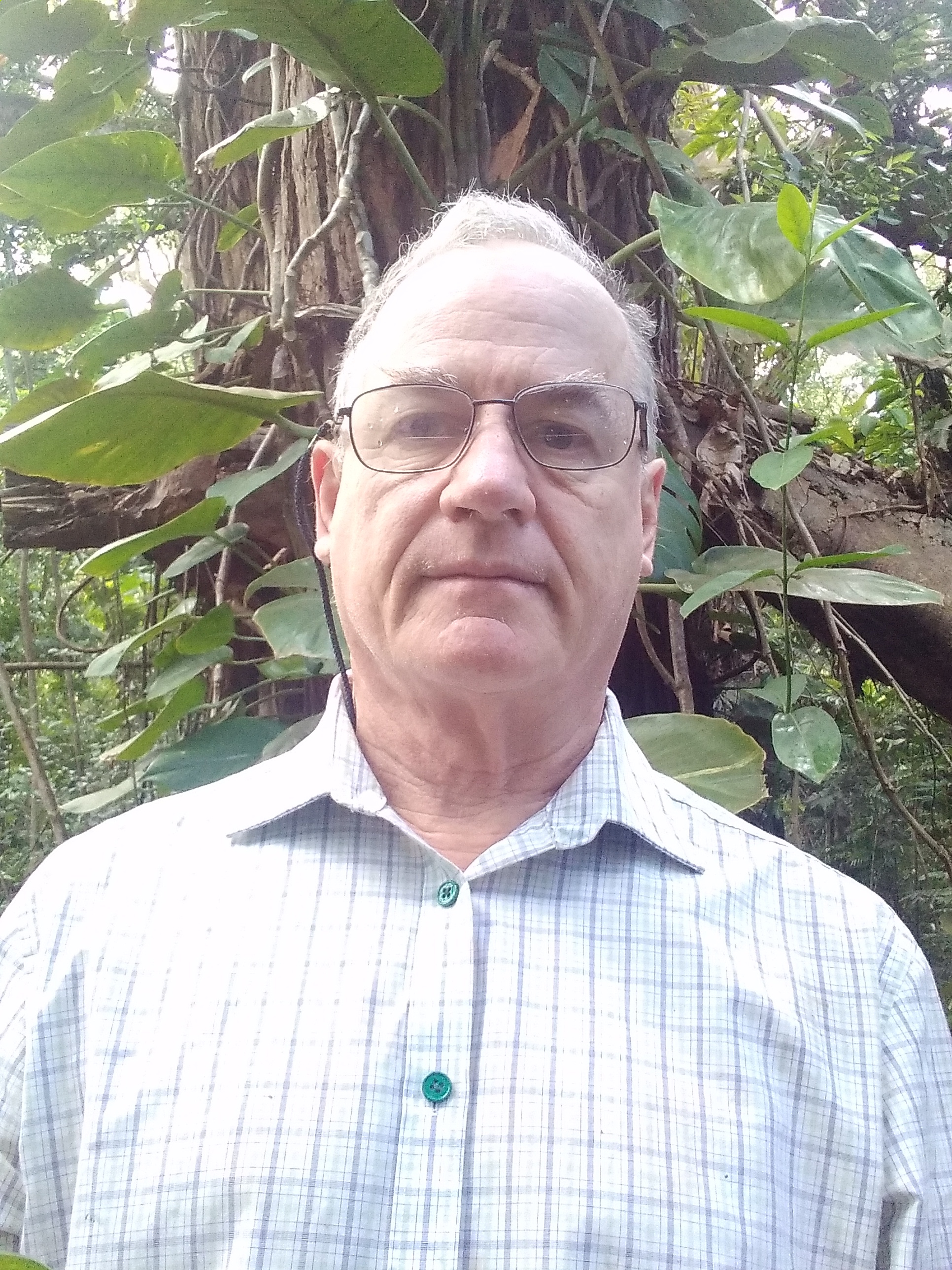 Author Interview: Phillip Riley – The Reading Bud